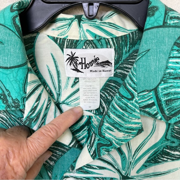 howie Hawiia | Shirts | Men Howie Hawaiian Shirt Made And Bought In ...
